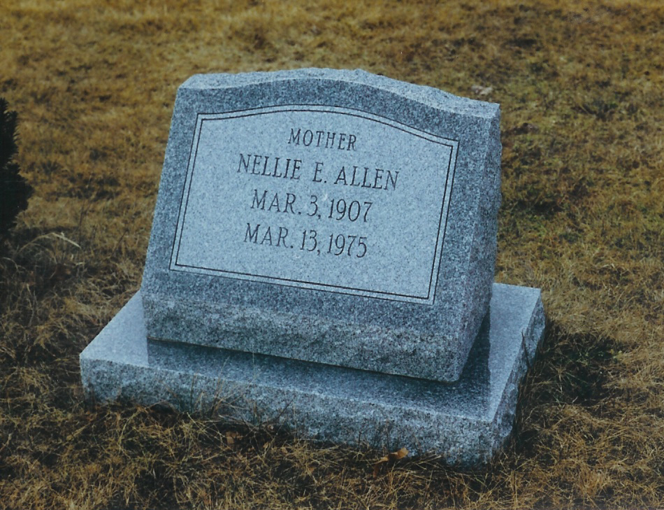 Slanted Markers - Richardson Monument Co., Inc.