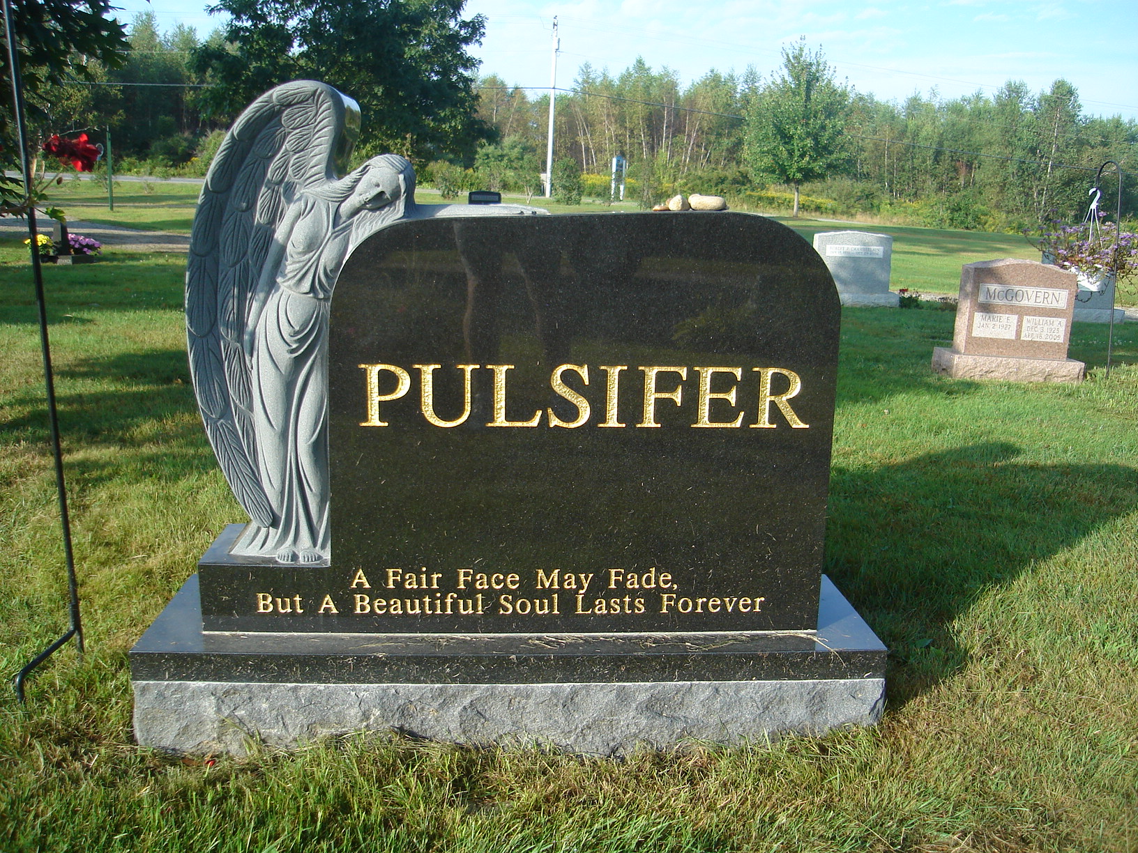 Custom Cemetery Monuments - Richardson Monument Co., Inc.